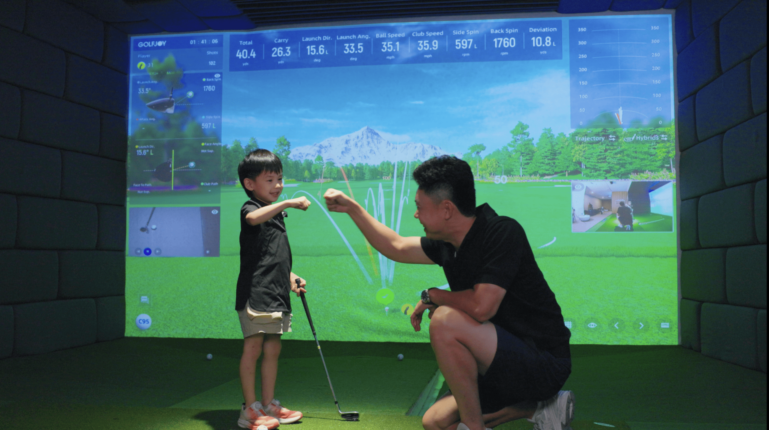Birdie Indoor Golf | Richmond & Burnaby BC Simulators & Lessons